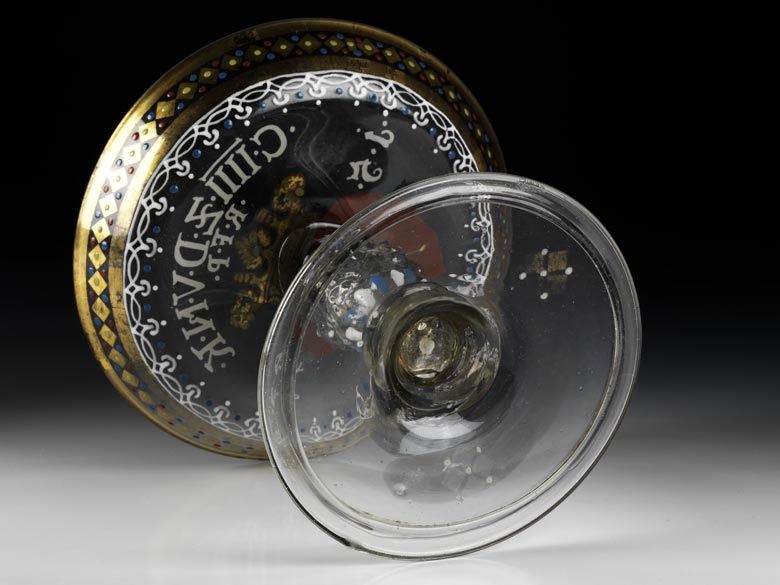 Seltene Glas-Tazza aus der Sammlung Biemann, Zürich - Hampel Kunstauktionen