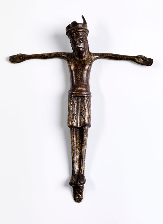 Romanisches Bronzekruzifix - Hampel Fine Art Auctions