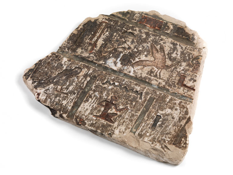 Ägyptische Relief-Inschriftplatte - Hampel Kunstauktionen