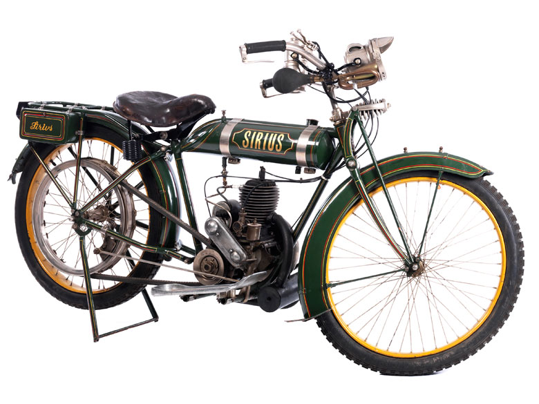 Seltenes Oldtimer-Motorrad „SIRIUS 1920“ der Triumphwerke Nürnberg ...